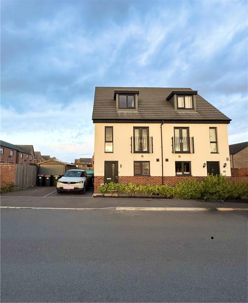 Eyam Way, Rotherham S60 3 bed house - £290,000