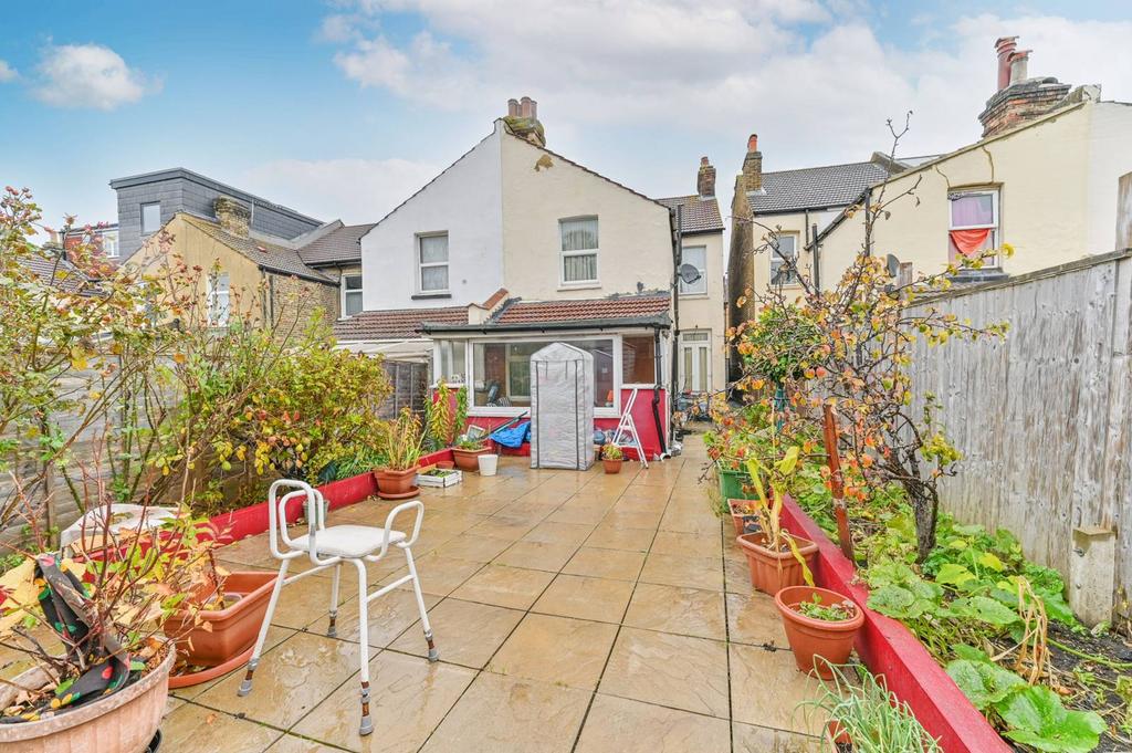Limes Road, Croydon, CR0 3 bed semi-detached house for sale - £520,000