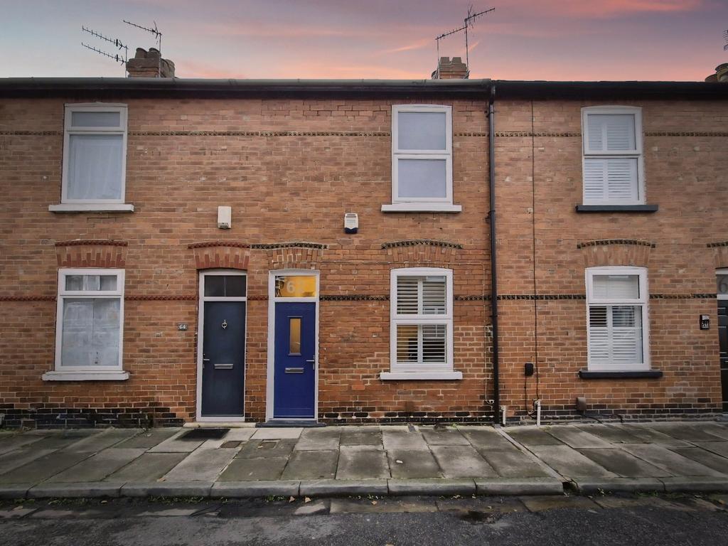 Barlow Street, North Yorkshire YO26 2 bed terraced house - £1,250 pcm ...