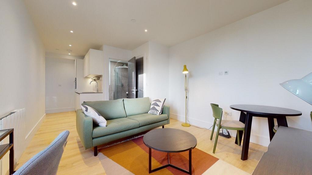 Olympic Way 1 bed flat - £1,850 pcm (£427 pw)
