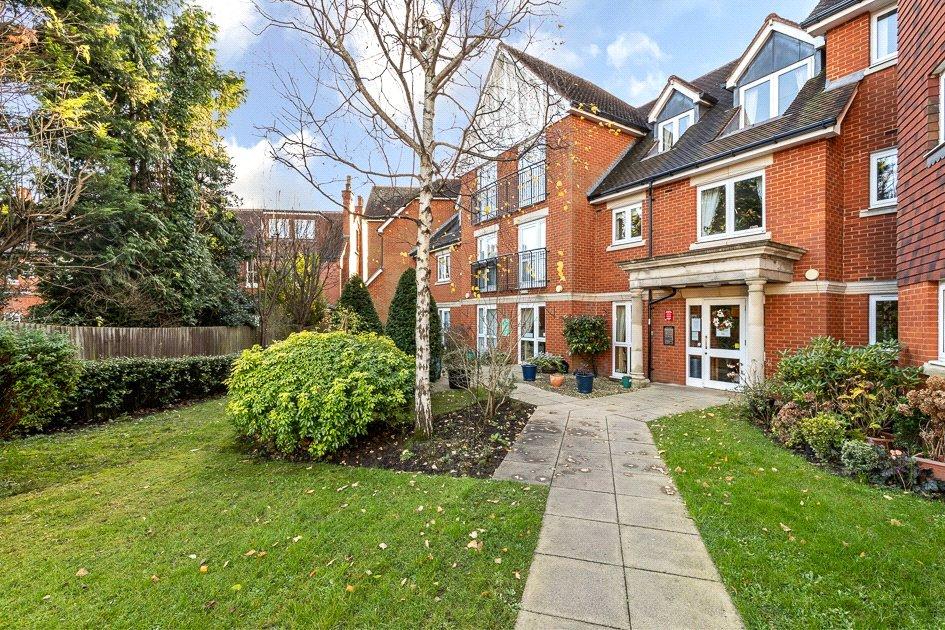 Linkfield Lane, REDHILL, Surrey, RH1 1 bed apartment - £1,000 pcm (£231 pw)