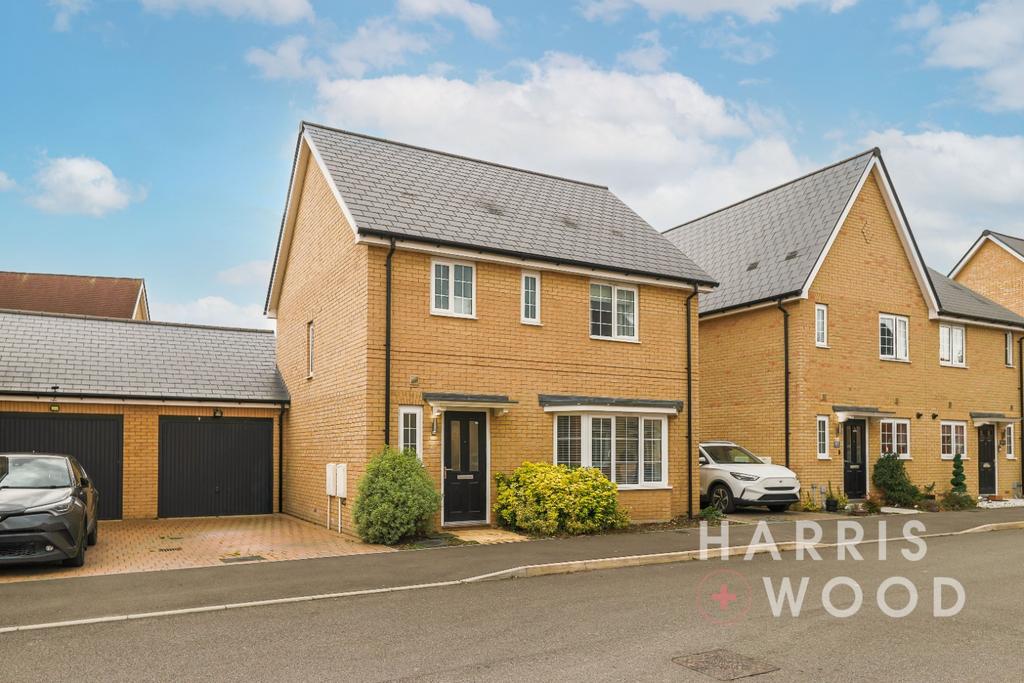 Flemming Way, Witham, CM8 3 bed detached house for sale - £400,000