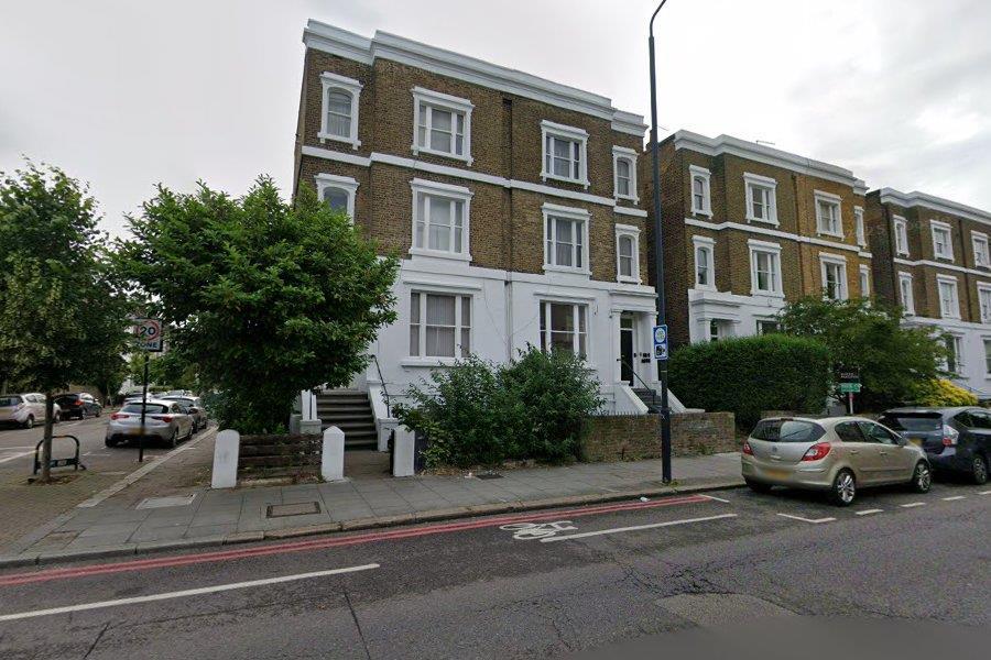 Stockwell Road, London 2 bed flat - £2,195 pcm (£507 pw)