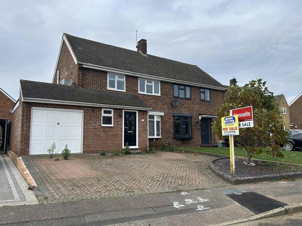Hornbeam Close, Larkfield, Aylesford 3 bed semi-detached house for sale ...