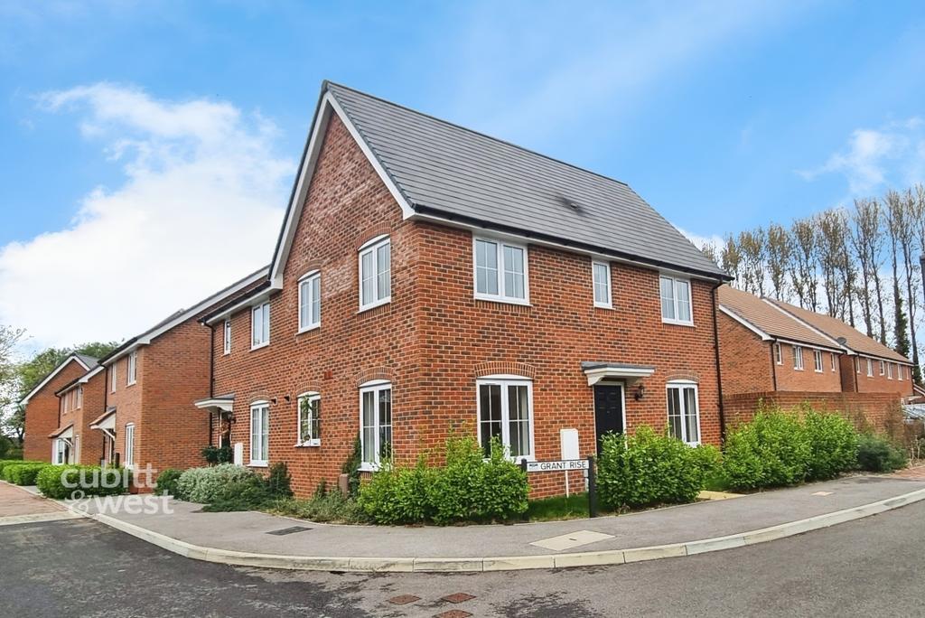 Grant Rise Eastergate PO20 3 bed semi-detached house - £1,600 pcm (£369 pw)