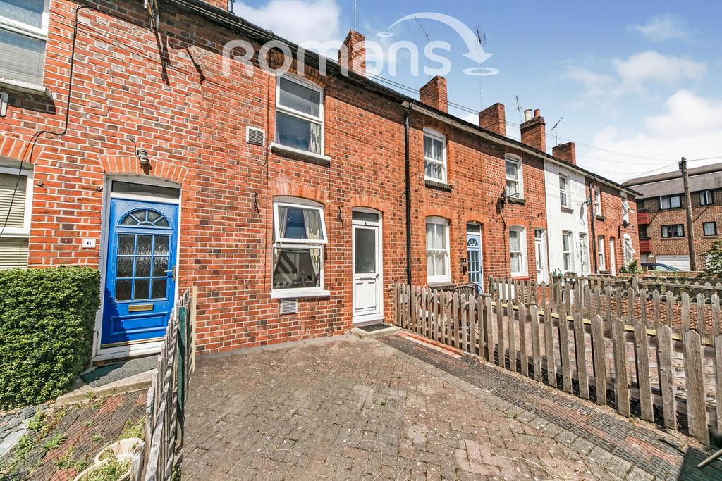 Queens Cottages, Reading, RG1 2 bed house - £1,295 pcm (£299 pw)