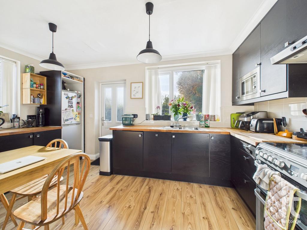 Eltham Avenue, Great Moor, Stockport... 2 bed semi-detached house for sale - £259,950