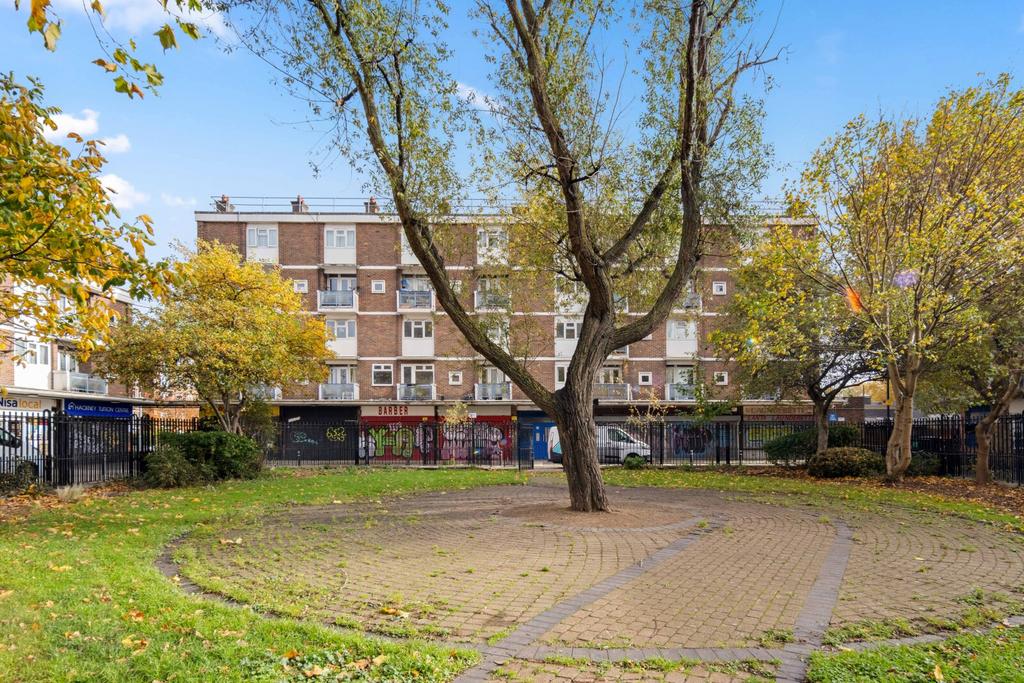 Weymouth Court, Weymouth Terrace... 1 bed flat for sale - £300,000