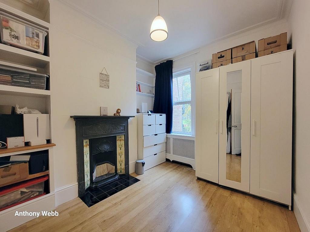 Barrowell Green, Winchmore Hill, N21 2 bed terraced house to rent - £2,200 pcm (£508 pw)