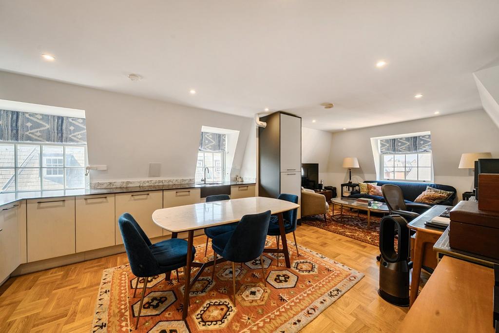 Lisgar Terrace, West Kensington... 1 bed flat for sale - £525,000
