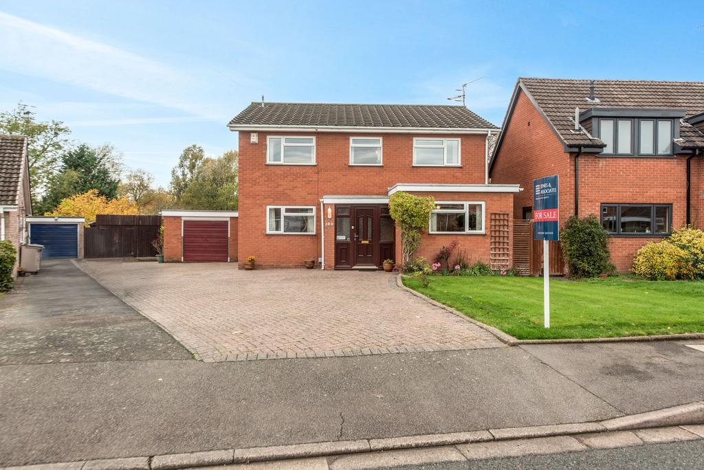 103 Columbia Drive, Lower Wick... 4 bed detached house for sale - £495,000