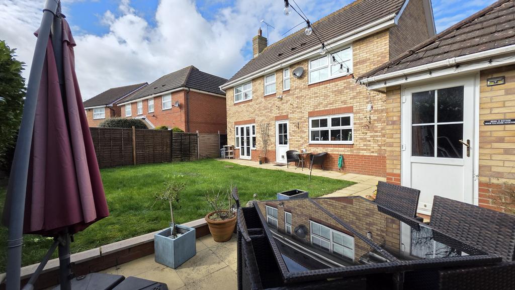 Flying Fields Road, Southam, CV47 4 bed detached house for sale - £465,000