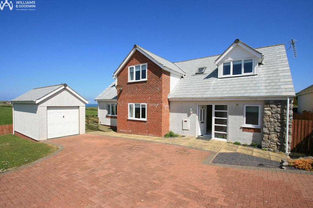 Cae Derwydd, Cemaes Bay, LL67 4 bed detached house - £1,500 pcm (£346 pw)