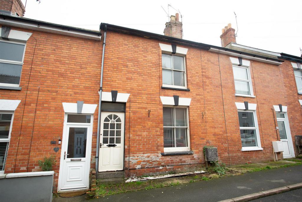 Cambridge Street, Chard 2 bed house - £130,000