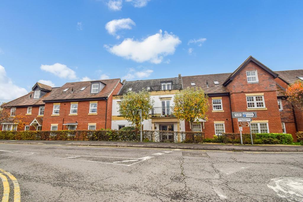 Jennery Lane, Burnham, SL1 1 bed apartment - £170,000