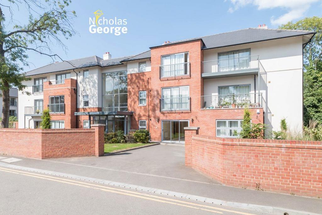 St James Court, Edgbaston, B15 3EE 1 bed property - £900 pcm (£208 pw)