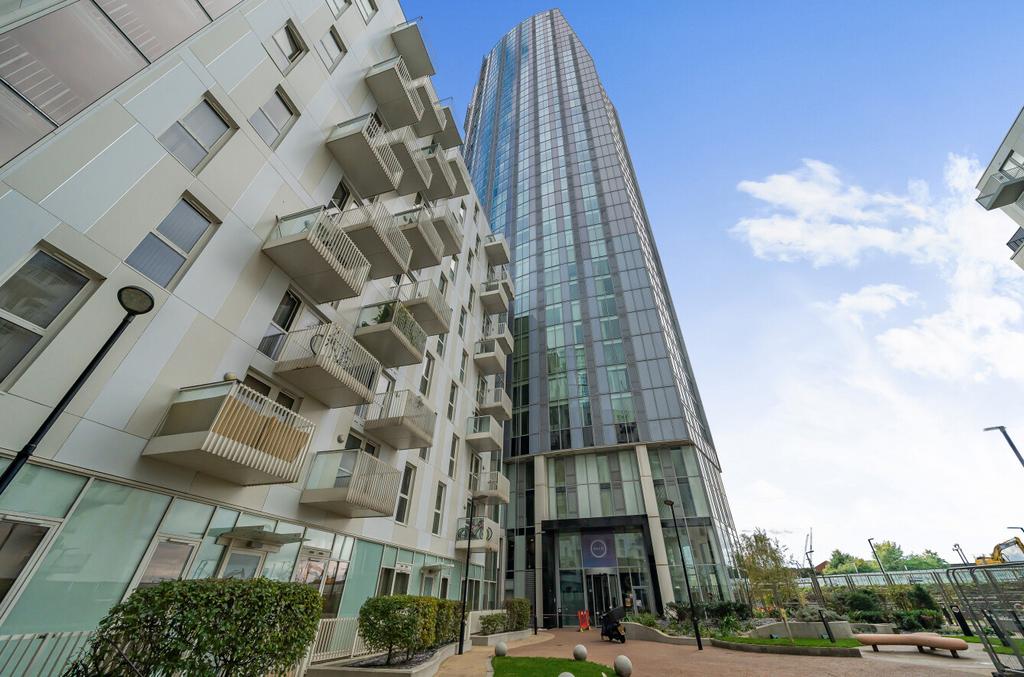 at Folio London, Flat 20, Halo, 158... 1 bed apartment - £1,750 pcm (£ ...