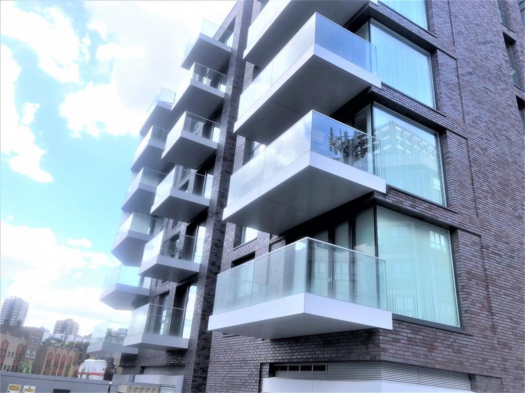 Meranti House, London, E1 1 bed apartment - £3,195 pcm (£737 pw)