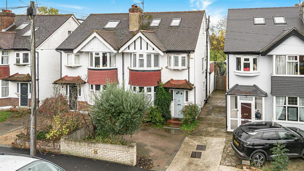 Latchmere Road, Kingston Upon Thames KT2 5 bed semi-detached house for ...
