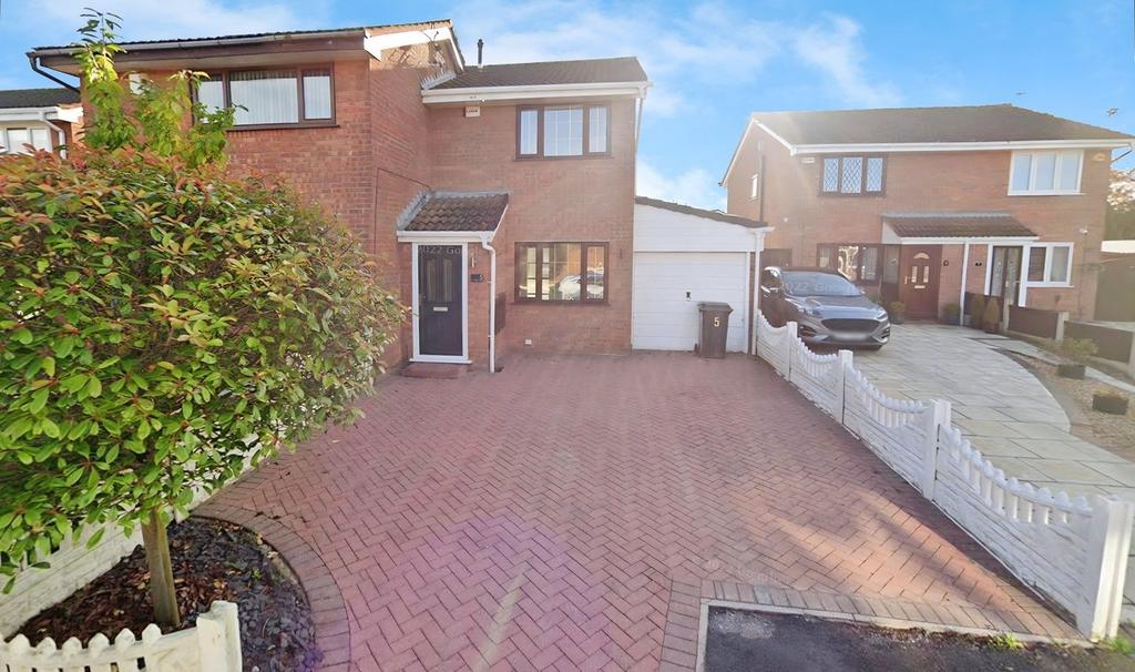 Oxton Close, Widnes, WA8 2 bed semi-detached house for sale - £190,000