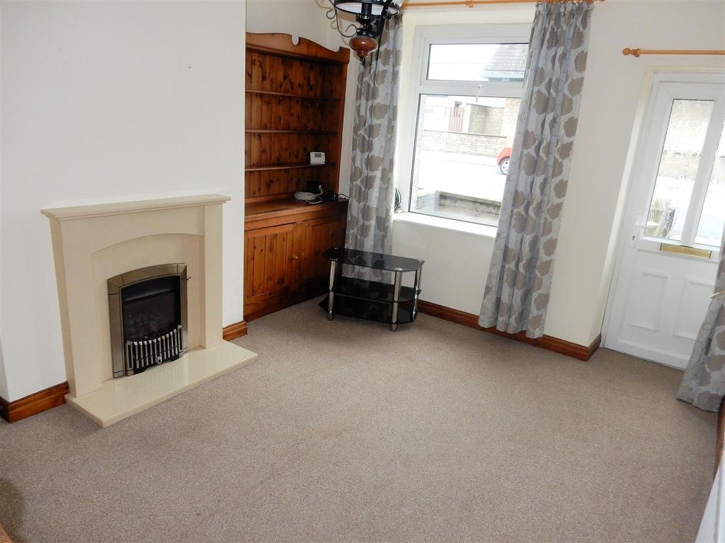 Scotforth Road, Lancaster 2 bed terraced house - £625 pcm (£144 pw)
