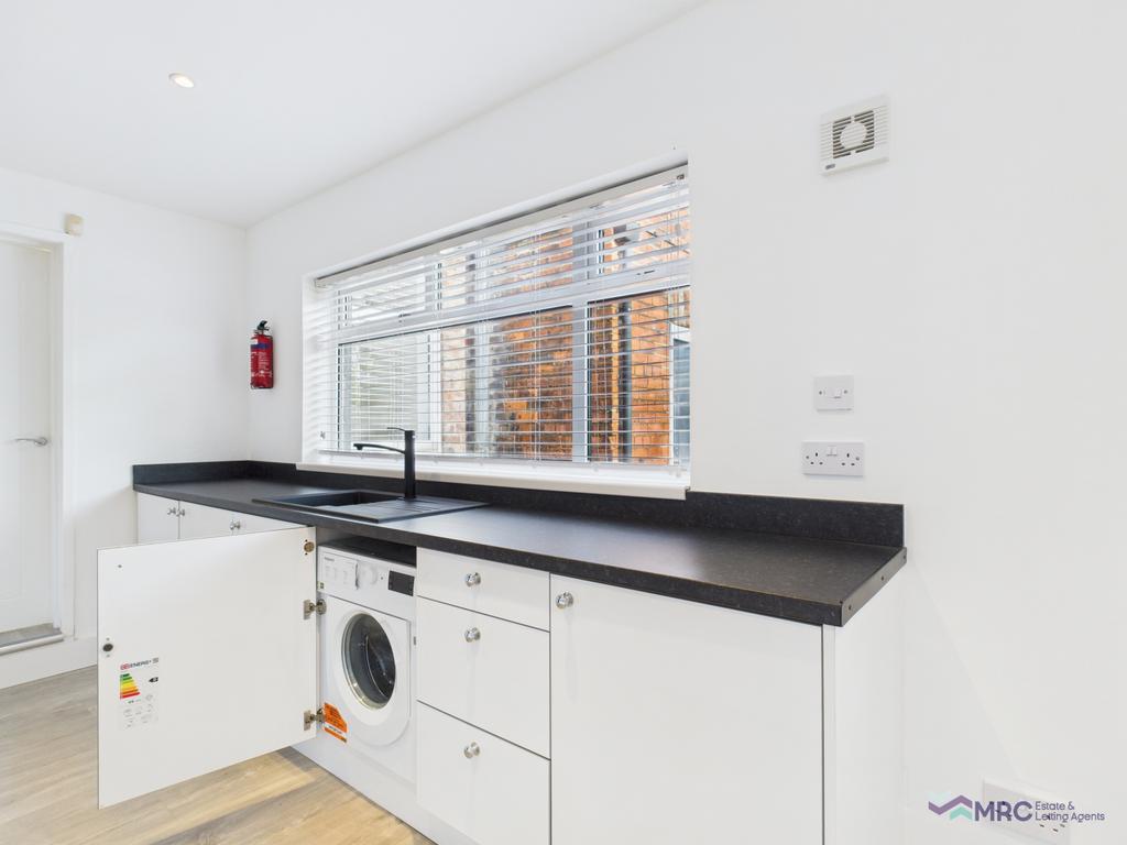 Flat 1, Westbourne Avenue, HU5 1 bed flat to rent - £650 pcm (£150 pw)