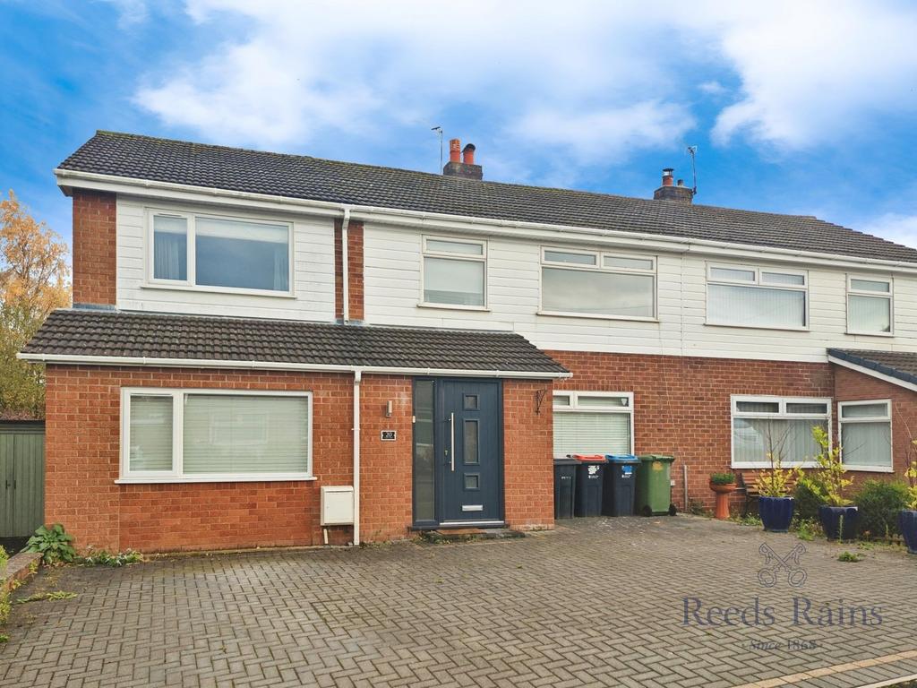 Fern Way, Northwich CW8 4 bed semi-detached house - £1,600 pcm (£369 pw)