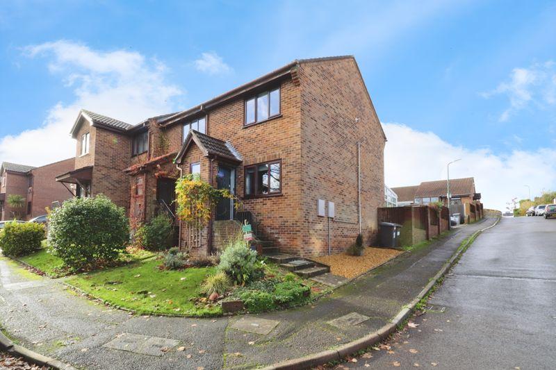 Willow Tree Rise, Bournemouth BH11 2 bed terraced house for sale - £280,000