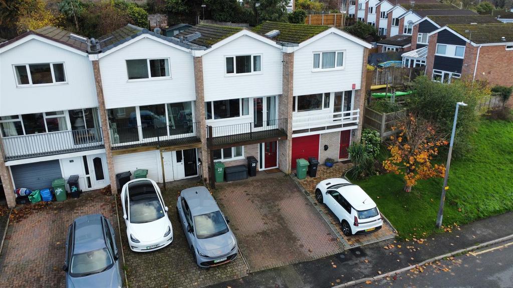 Lutley Drive, Stourbridge 4 bed townhouse for sale - £275,000