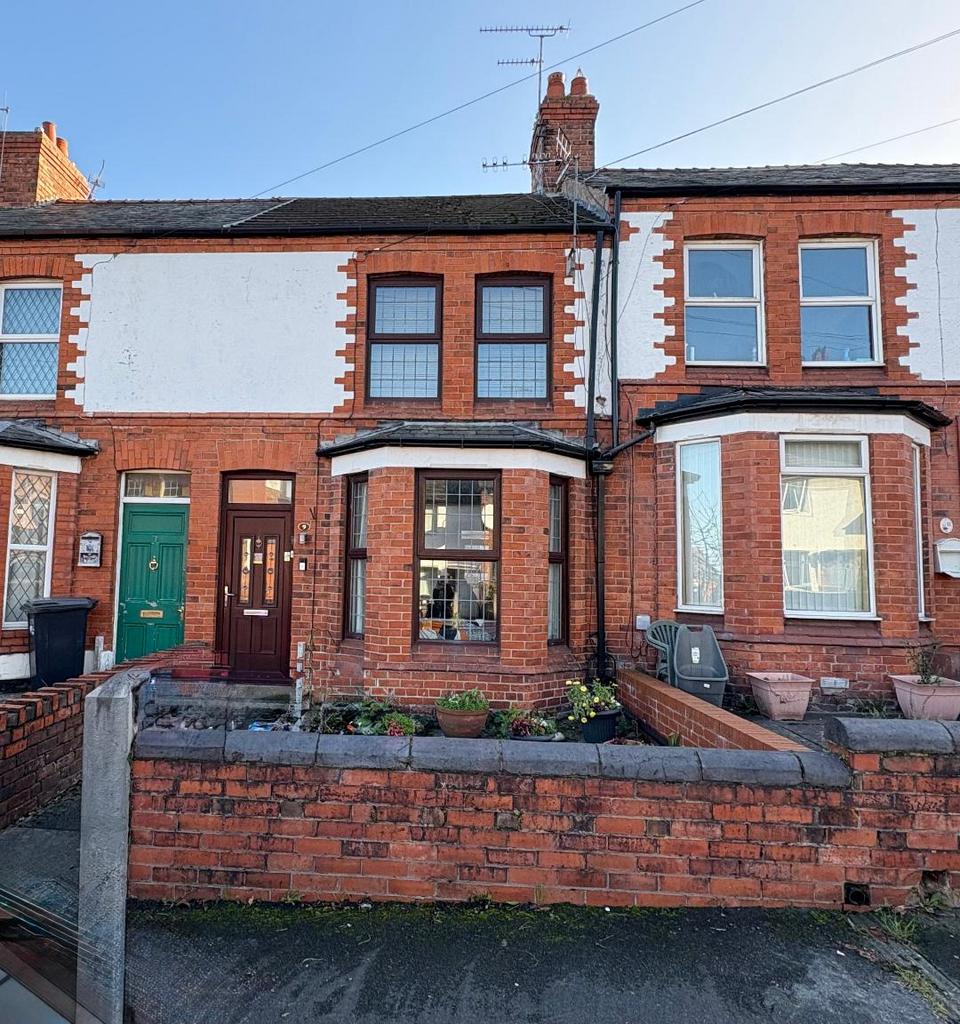 Dee Road, Deeside CH5 2 bed terraced house - £150,000