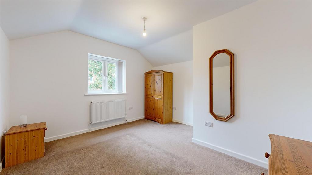 Park Lane, Weymouth 2 bed detached house to rent - £1,150 pcm (£265 pw)