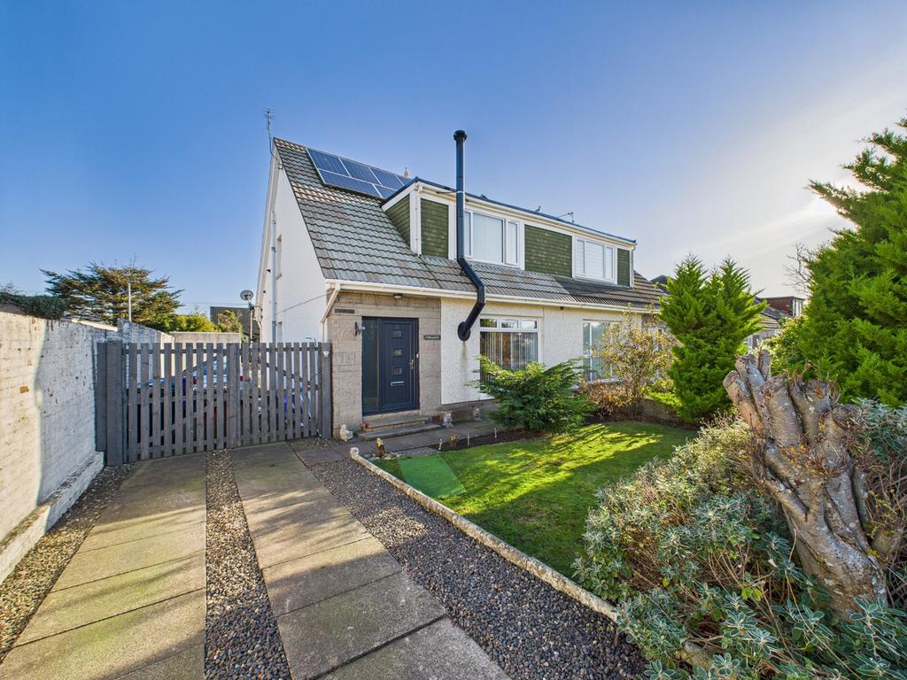 Saltcoats KA21 3 bed semi-detached house for sale - £175,000