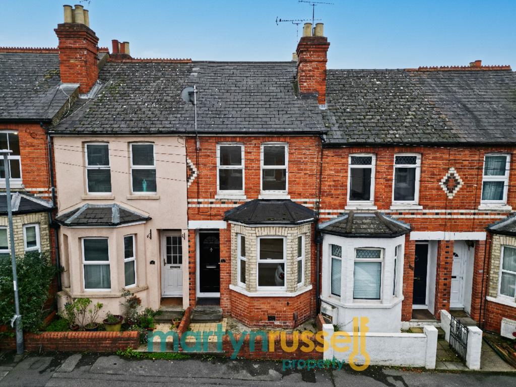 Amherst Road, Reading, Berkshire, RG6... 3 bed terraced house for sale ...