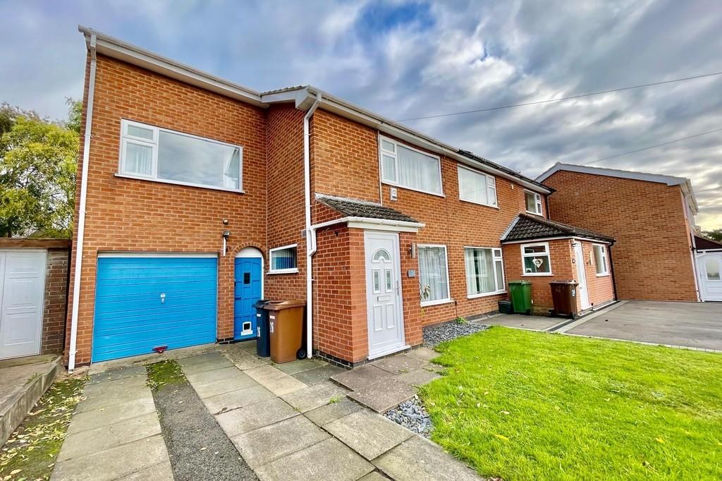 Hazlewood Crescent, Asfordby 3 bed semi-detached house - £1,100 pcm (£ ...
