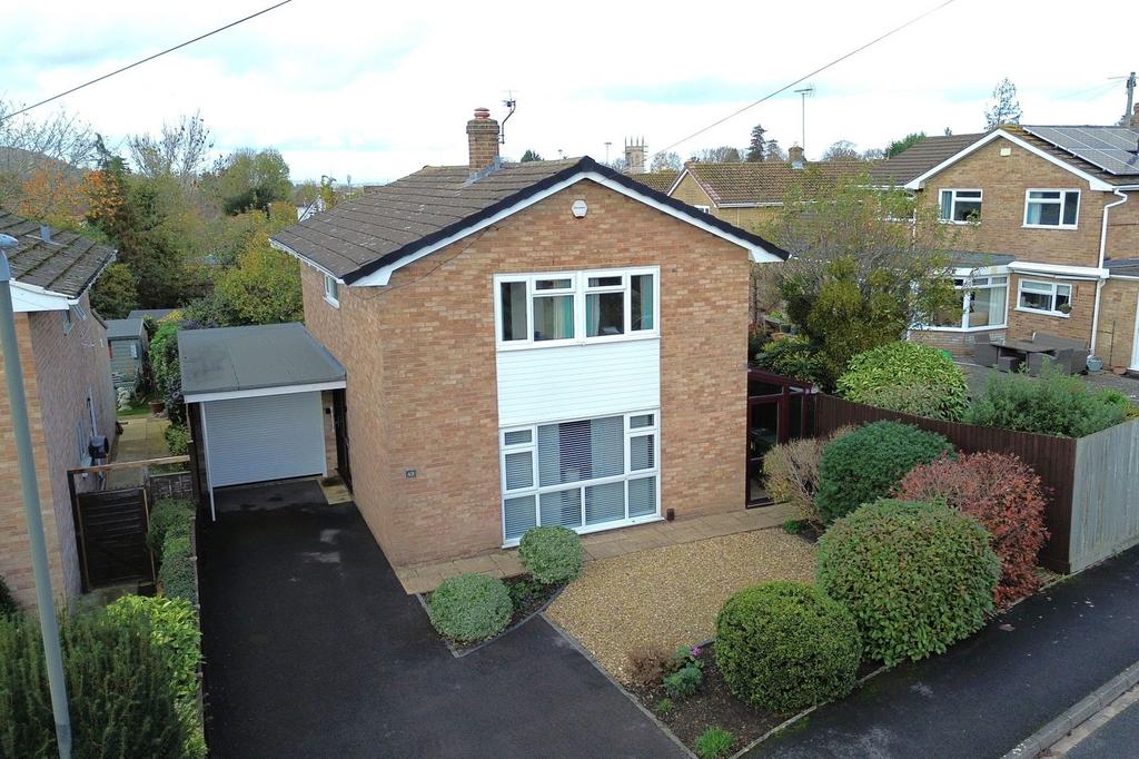 Perry Orchard, Gloucester GL4 4 bed detached house - £499,995