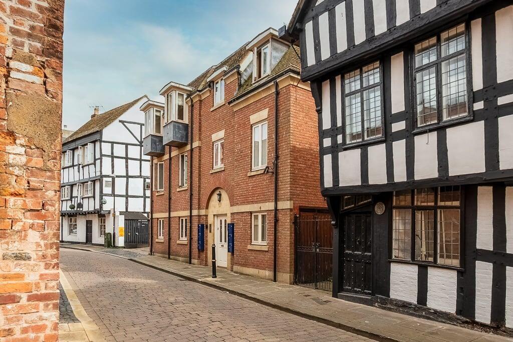Fish Street, Worcester WR1 1 bed apartment - £950 pcm (£219 pw)