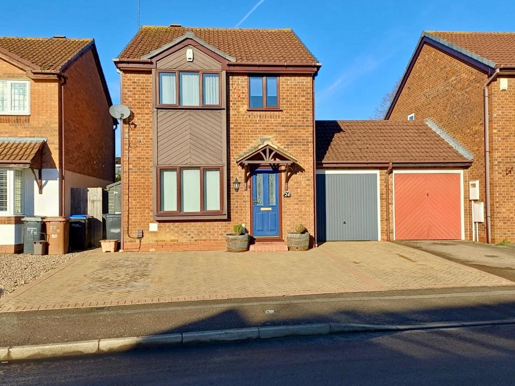 Longford Avenue, Little Billing, NN3 9HN 3 bed detached house - £270,000