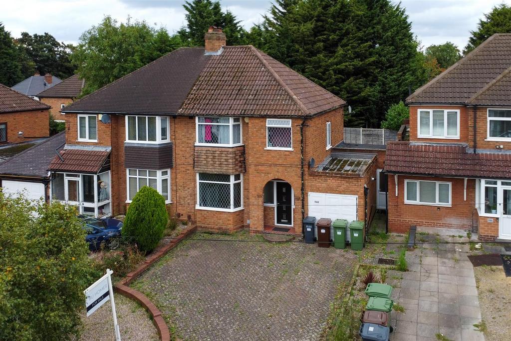 Old Lode Lane, Solihull 3 bed semi-detached house - £1,500 pcm (£346 pw)