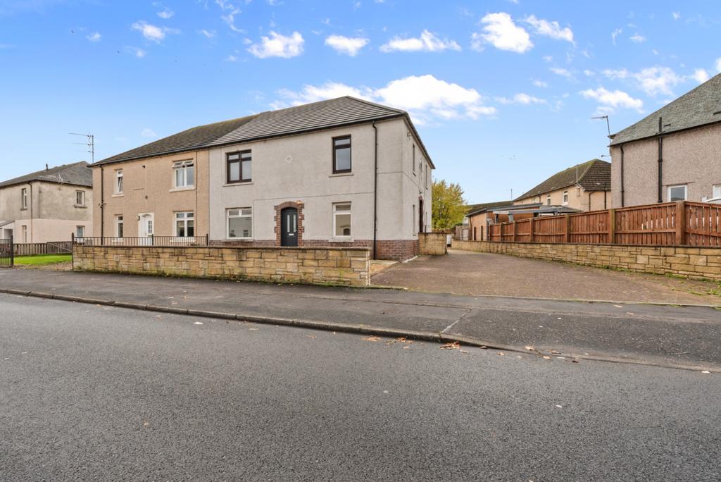 Grange Drive, Falkirk, FK2 2 bed flat - £850 pcm (£196 pw)