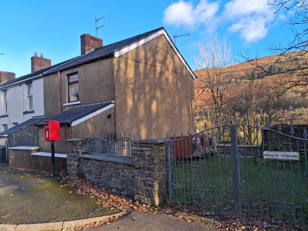 Chemical Row, Godrergraig, Swansea... 2 bed terraced house - £650 pcm ...