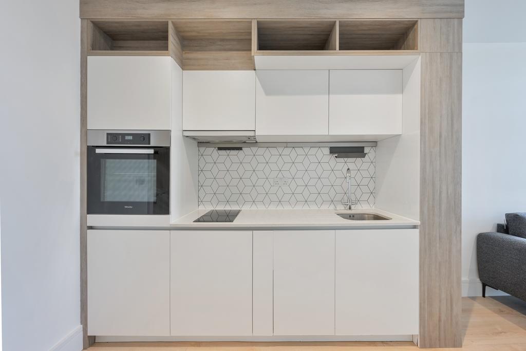 at GCP - London, Flat 136, Aviator... Studio - £1,050 pcm (£242 pw)