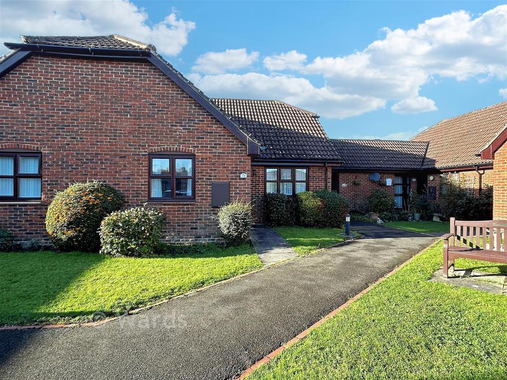 Bramley Court, Marden, Tonbridge, Kent 2 bed semi-detached bungalow for ...