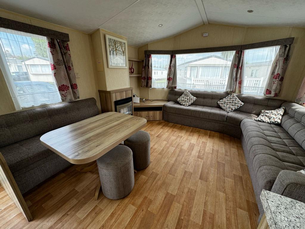 Warren Road, Dawlish Warren EX7 3 bed static caravan - £19,995