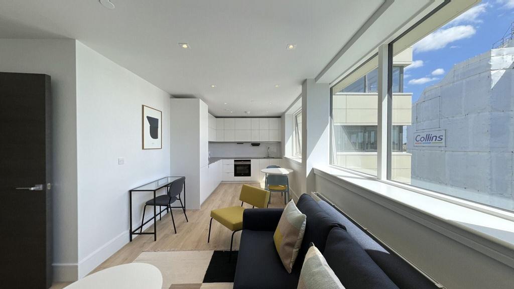 Olympic Way 1 bed flat - £1,995 pcm (£460 pw)
