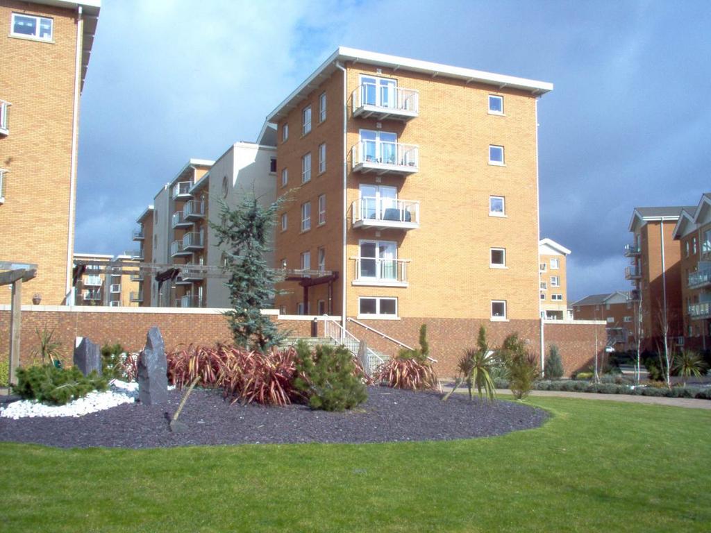 Vienna House, Penstone Court, Century... 2 bed flat - £1,200 pcm (£277 pw)