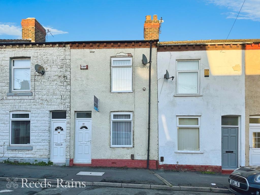 Cooper Street, Cheshire WA8 2 bed terraced house - £750 pcm (£173 pw)