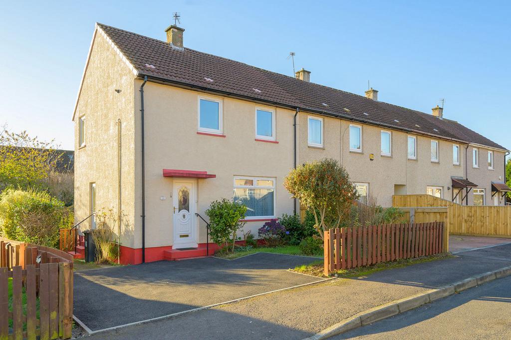 Carnethy Crescent, Kirkcaldy, KY2 2 bed end of terrace house for sale ...
