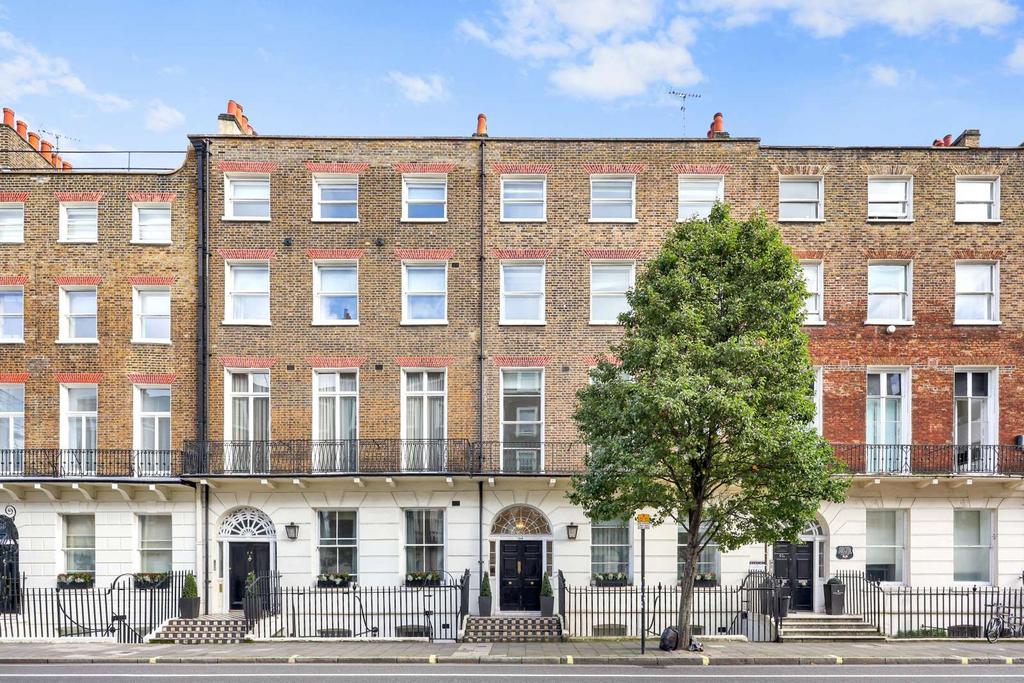 Gloucester Place, W1U 1 bed apartment - £2,773 pcm (£640 pw)