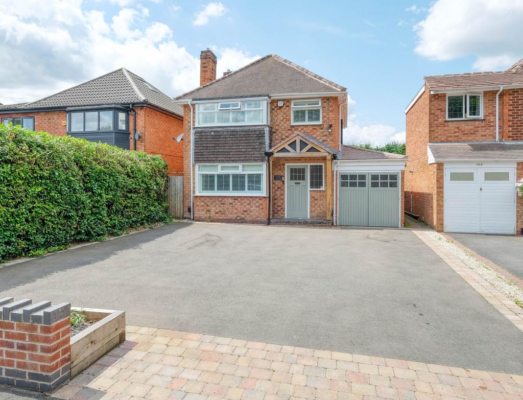 Damson Lane, Solihull, B92 3 bed detached house for sale - £450,000