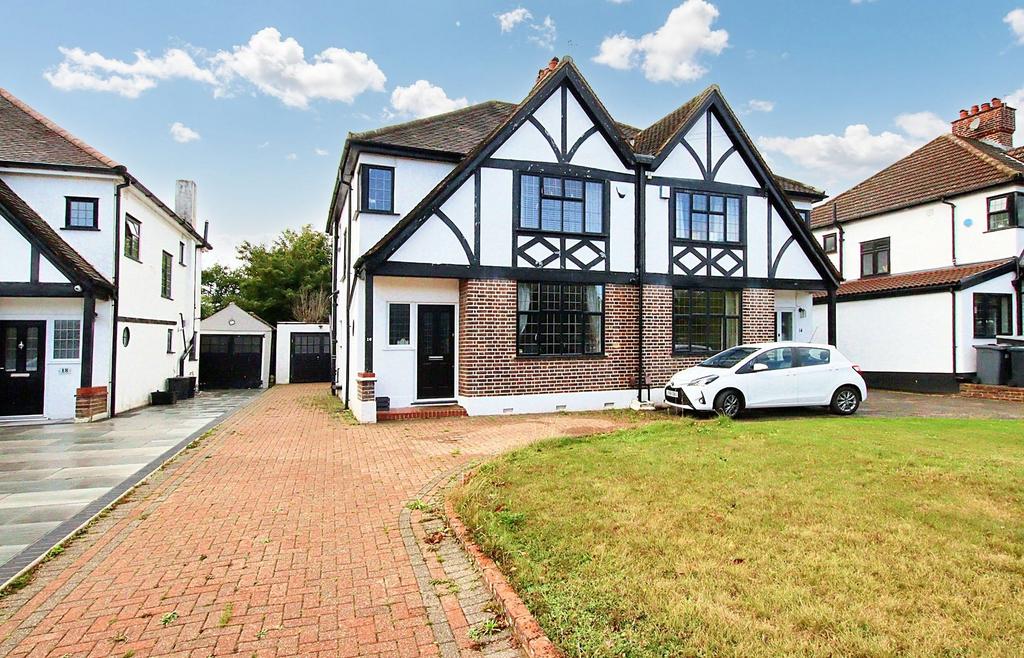Pickhurst Rise, West Wickham, BR4 3 bed semi-detached house for sale ...
